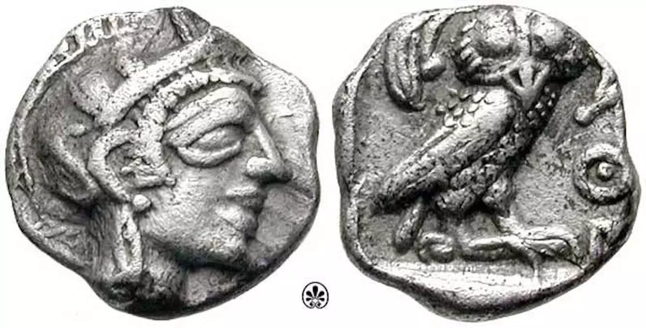 Cuncha de prata. Atenas, despois do 449 a.C e.