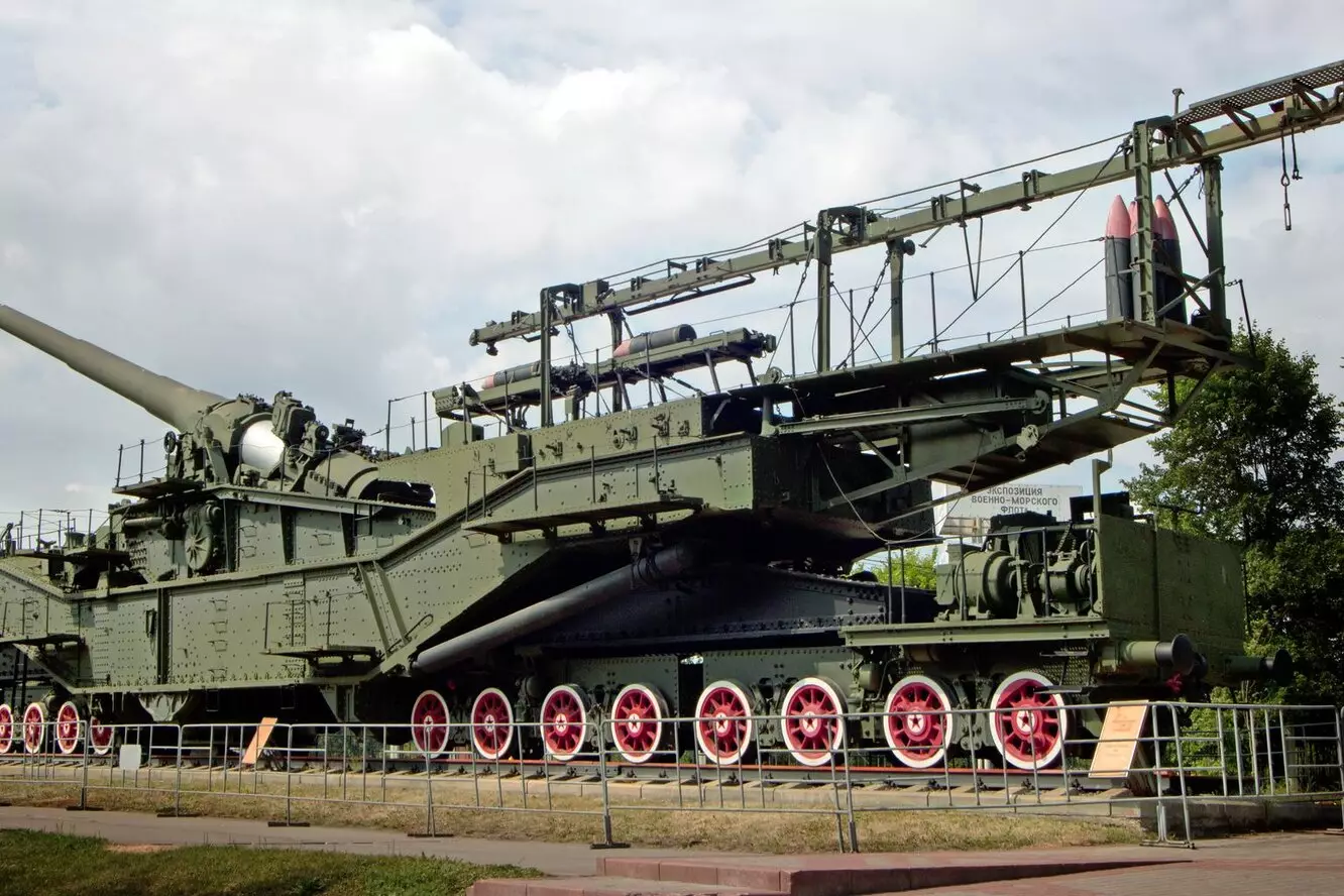 Tsar Cannon #2 : Voici à quoi ressemblait le colossal « cuirassé terrestre » soviétique