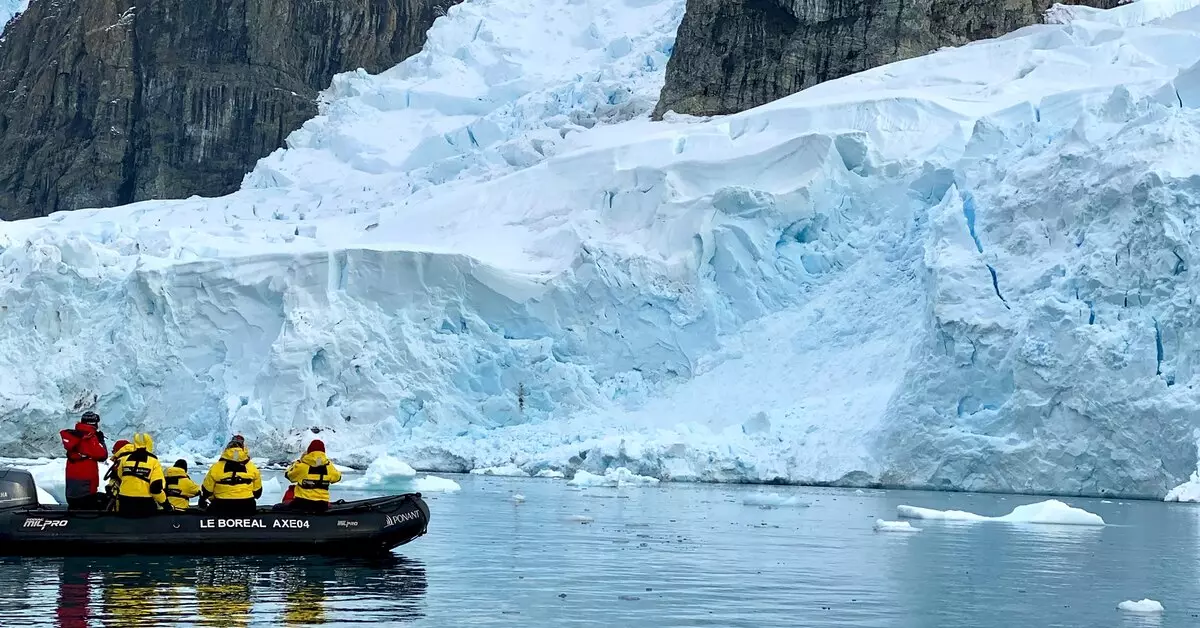 Ua faaalia e saienitisi le auala e mafai ai ona lanu meamata le Antarctica