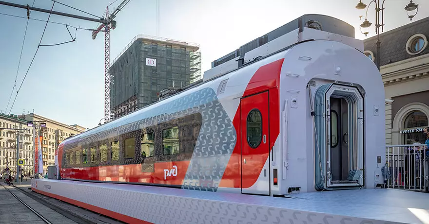 A model of a new reserved seat car was exhibited at the Paveletsky railway station