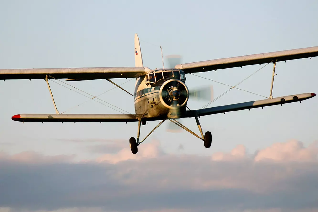 Modernisert An-2 forbereder teststart