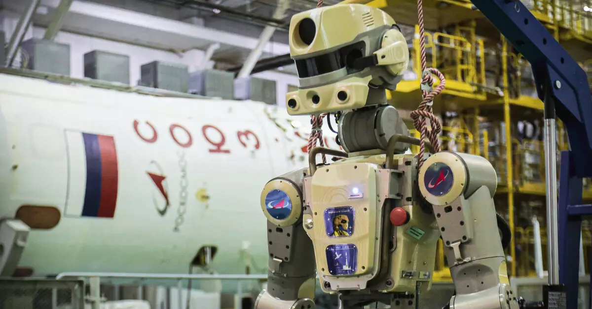 Robot Fedor ko ni iroyin Twitter rẹ fun ẹgan awọn cosmonauts Russia