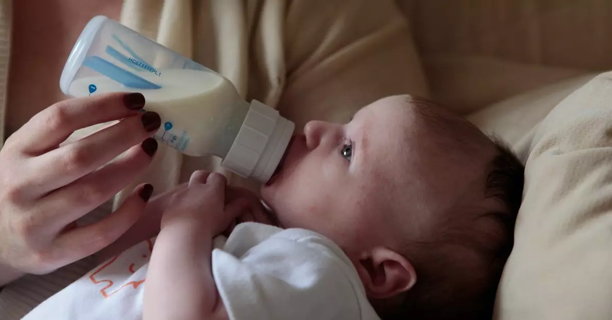 Mikroplastik kapanggih dina botol orok