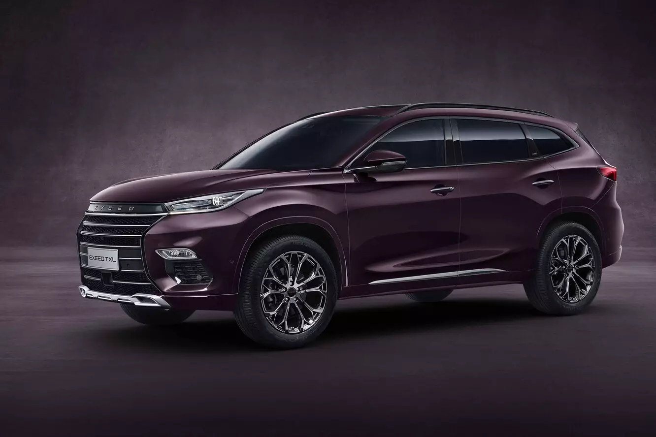 Premium crossover e tsoang Chaena e kene 'marakeng oa Russia