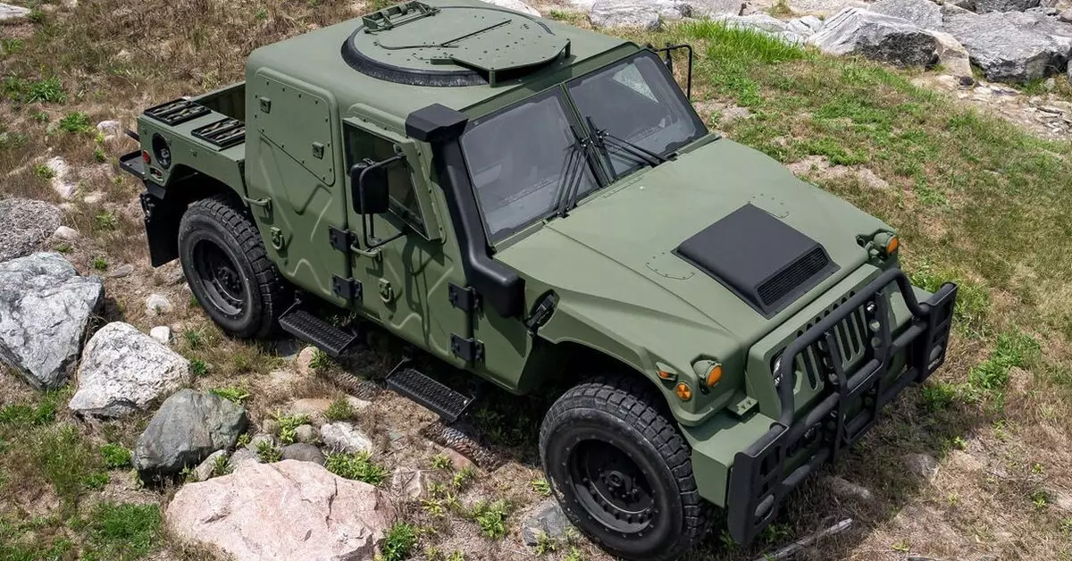 في الولايات المتحدة ، تم تقديم جيل جديد من الجيش HMMWV