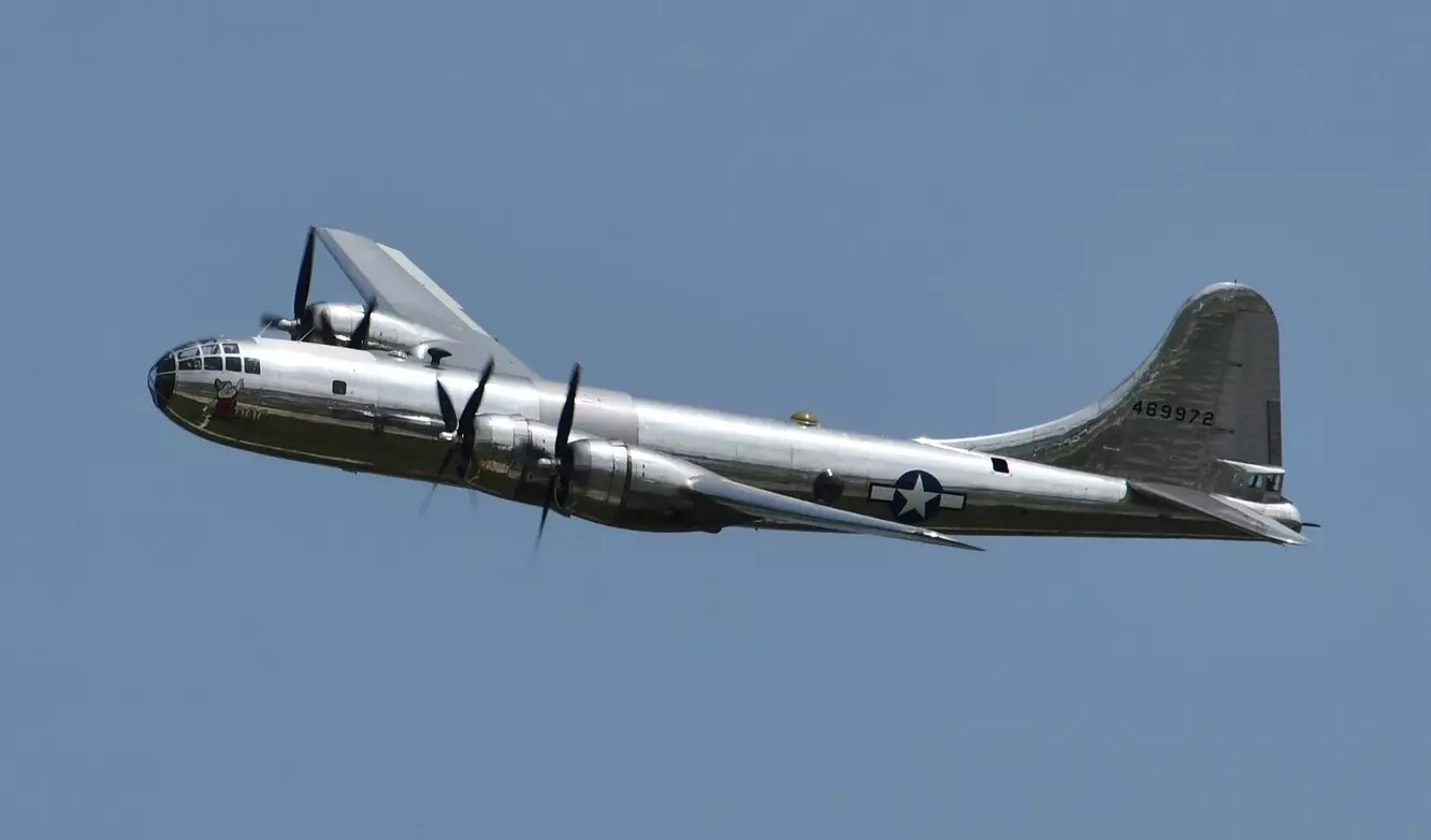 Boeing B-29 စူပါရဲတိုက်