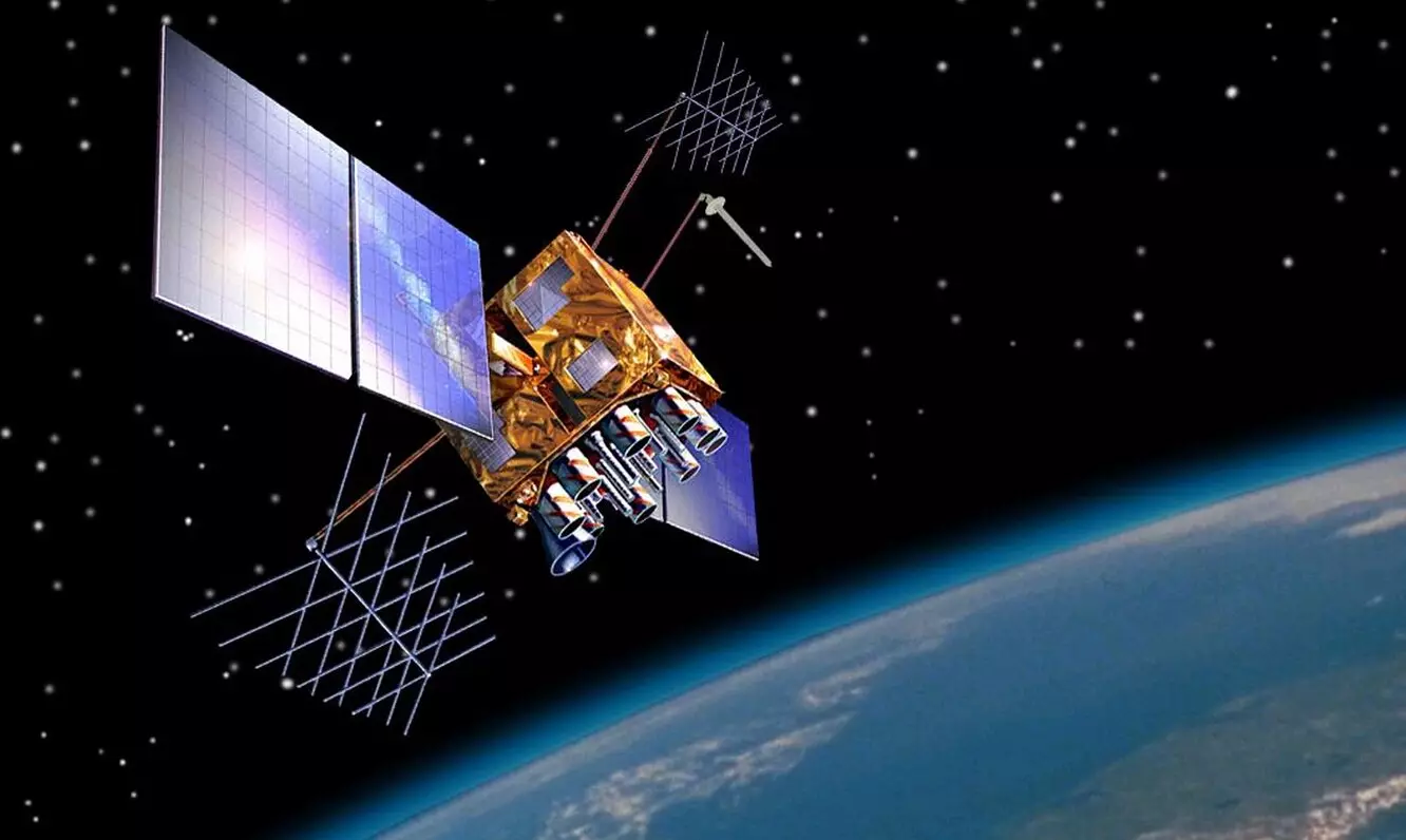 Mu 1995, patatha zaka 30 kuchokera pamene lingaliroli linayambika mu Star Trek, Global Positioning System (GPS) inayamba kugwira ntchito zamalonda. Tsopano ma satellites 32 akugwira ntchito kuti apindule ndi GPS navigation.