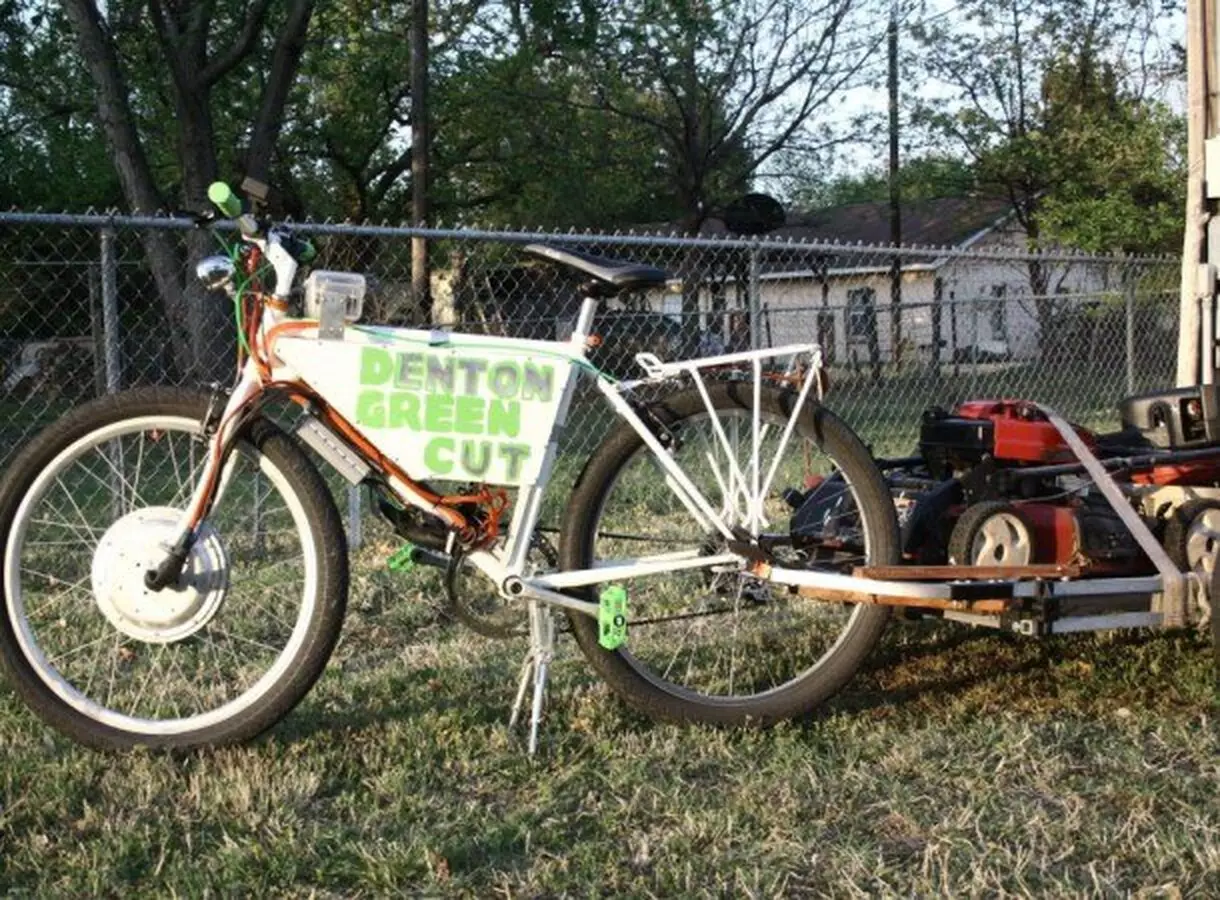 cortacésped de bicicleta