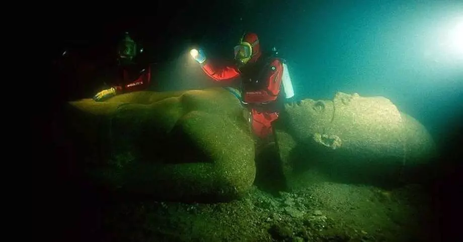 10 εντυπωσιακά υποβρύχια ευρήματα