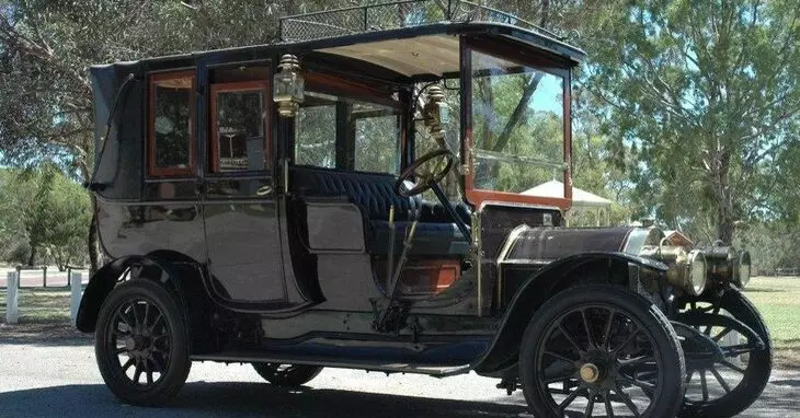 10 wenig bekannte italienische Autos: Fotos, Fakten, Beschreibung