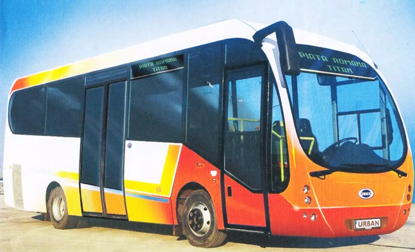 El Car é outro fabricante de autobuses que opera principalmente baixo a marca Igero. A empresa foi fundada en 2003. A imaxe mostra o modelo El Car Igero Interurbano.