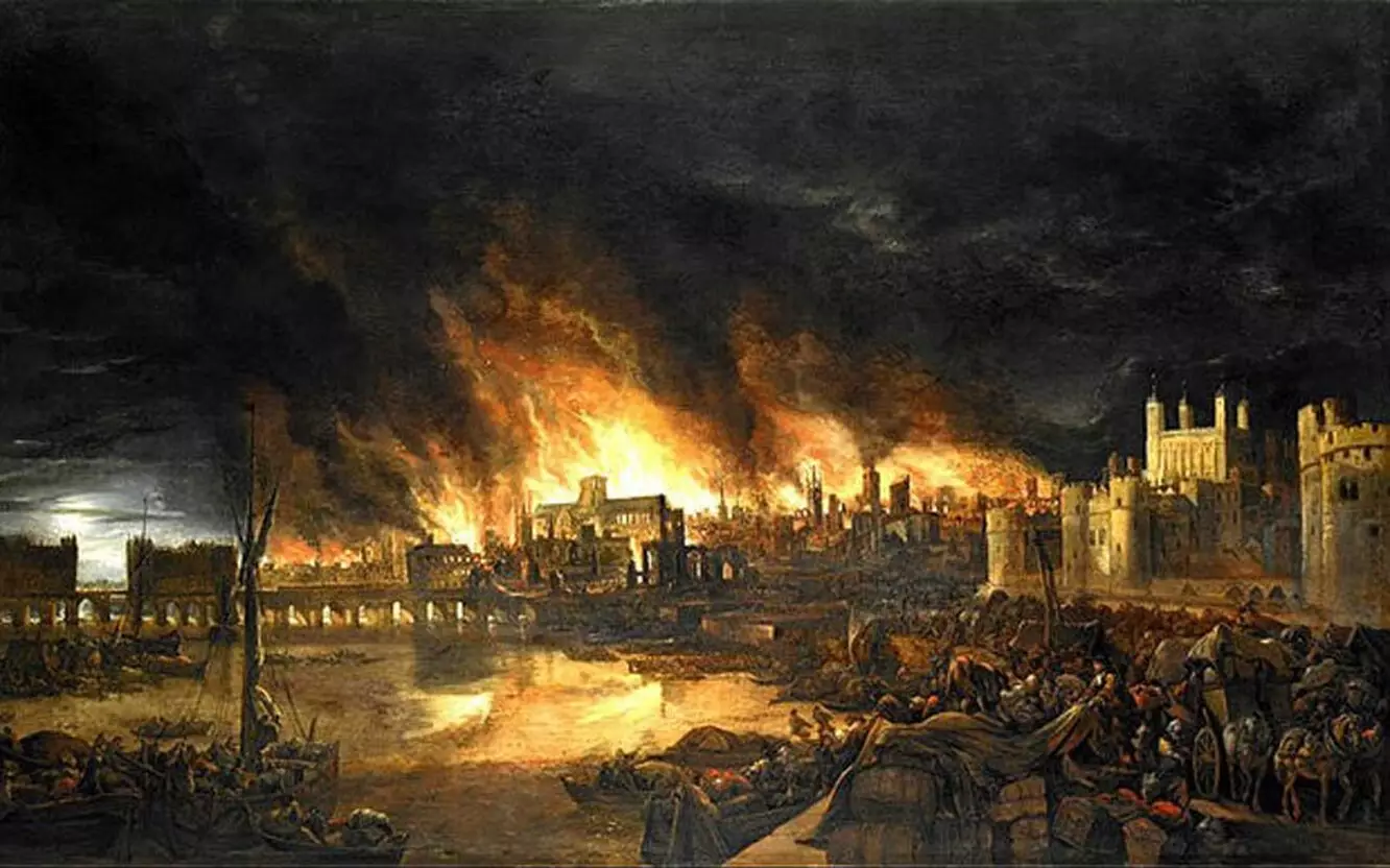 De grote brand van Londen in 1666, die 13.500 huizen en 87 kerken verwoestte, waaronder St. Paul's Cathedral, begon bij Thomas Farriner's bakkerij op Pudding Lane. In die tijd werd algemeen aangenomen dat de brandstichting was gepleegd door een Franse spion, maar hoogstwaarschijnlijk was de brand te wijten aan nalatigheid van de bakker.