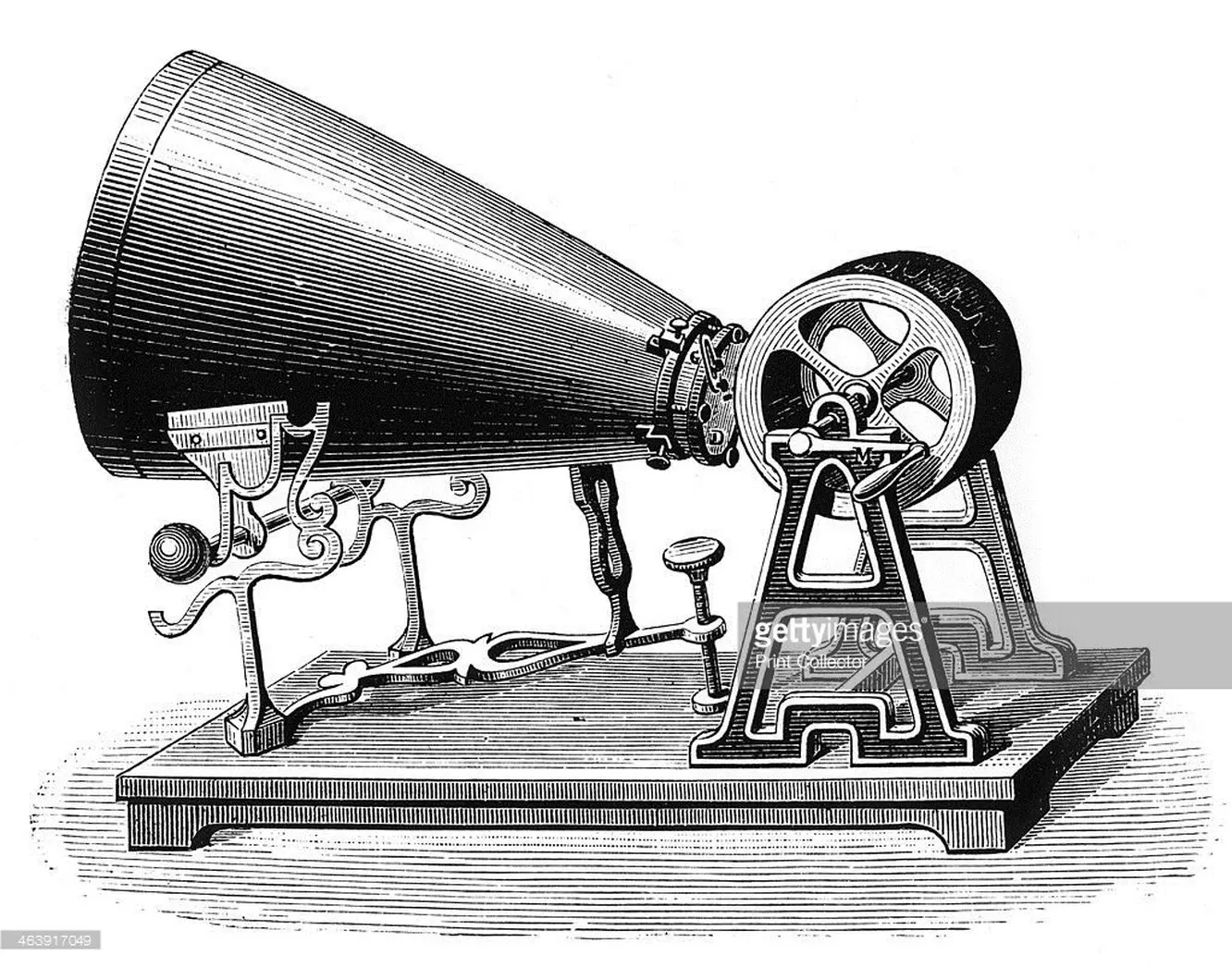 The world's first sound recording device, the phonoautograph, was invented by the French librarian Edouard Leon Scott de Martinfil. The oldest recording of a human voice was made by him on April 9, 1860. On it, Edward himself sings a fragment from the French folk song Au Clair de la Lune.