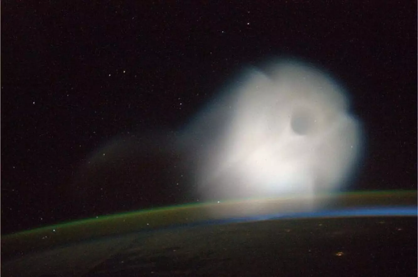 In October 2013, the ISS team observed a strange jellyfish cloud over the Earth. Later it turned out that it was a trace of a Russian missile launched from Kazakhstan. But there have been other instances of strange clouds appearing, including one with lightning bolts shooting out into space. Scientists hope to understand the nature of such phenomena through further observations.