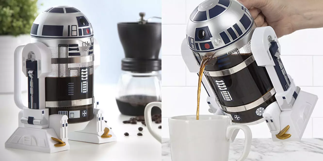 Magbubuhat sa kape nga Star Wars R2-D2 Coffee Press. Sa prinsipyo, usa ka bug-os nga ordinaryo nga gadyet, ang gidaghanon mao ang 0.95 ka litro nga kape, nga mao, mga upat ka tasa.