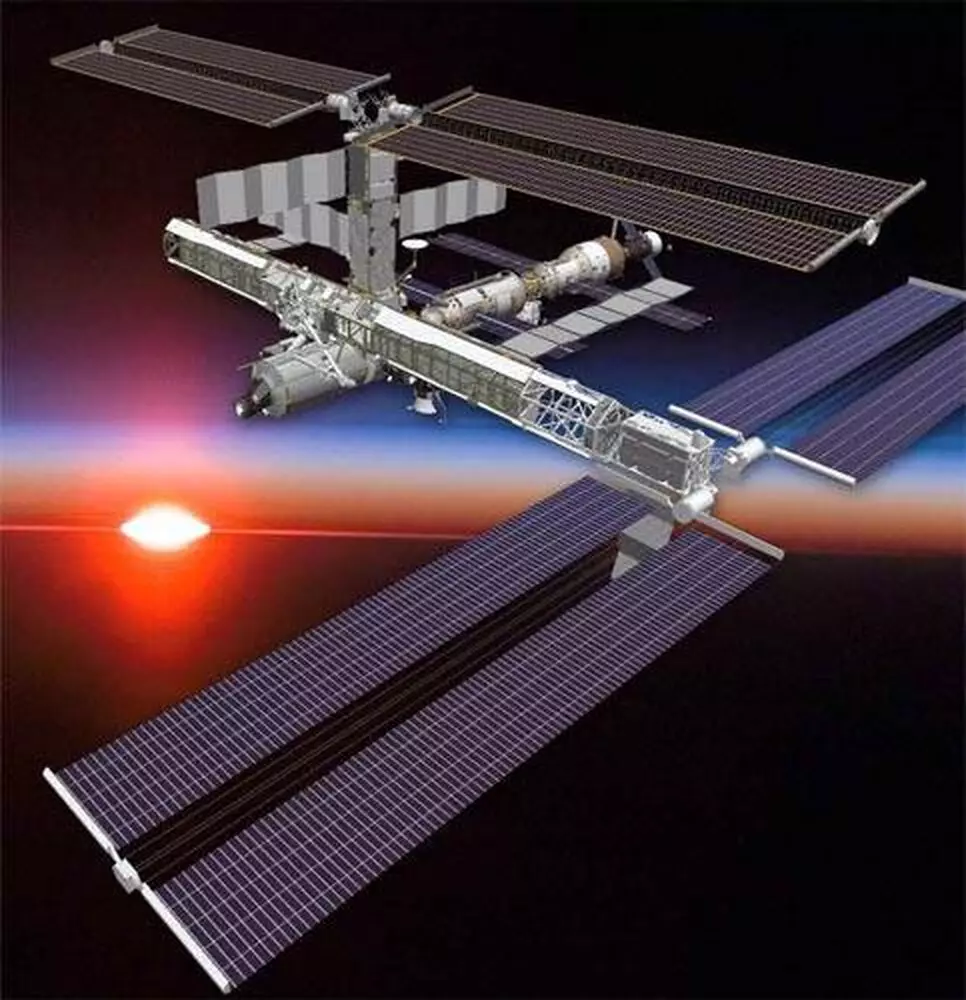 Latihan pemadam kebakaran sing sukses ditindakake ing ISS lan kerja ing eksperimen Plasma Crystal terus