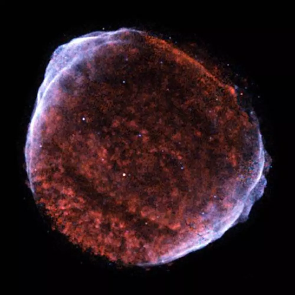 Supernova SN 1006 wanda Chandra Orbiting Telescope ya ɗauka