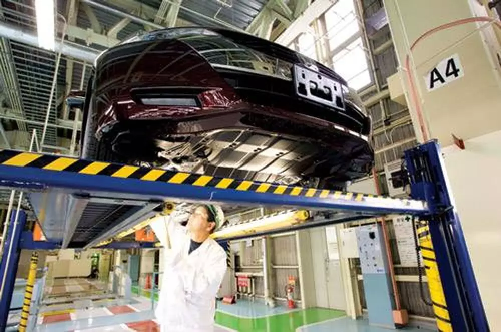 2008年 FCX Clarityが初の量産水素自動車となる