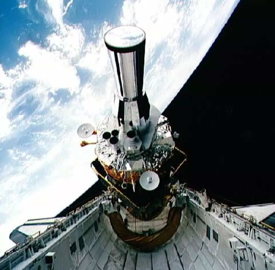 Postavljanje jednog od DSP satelita u orbiti