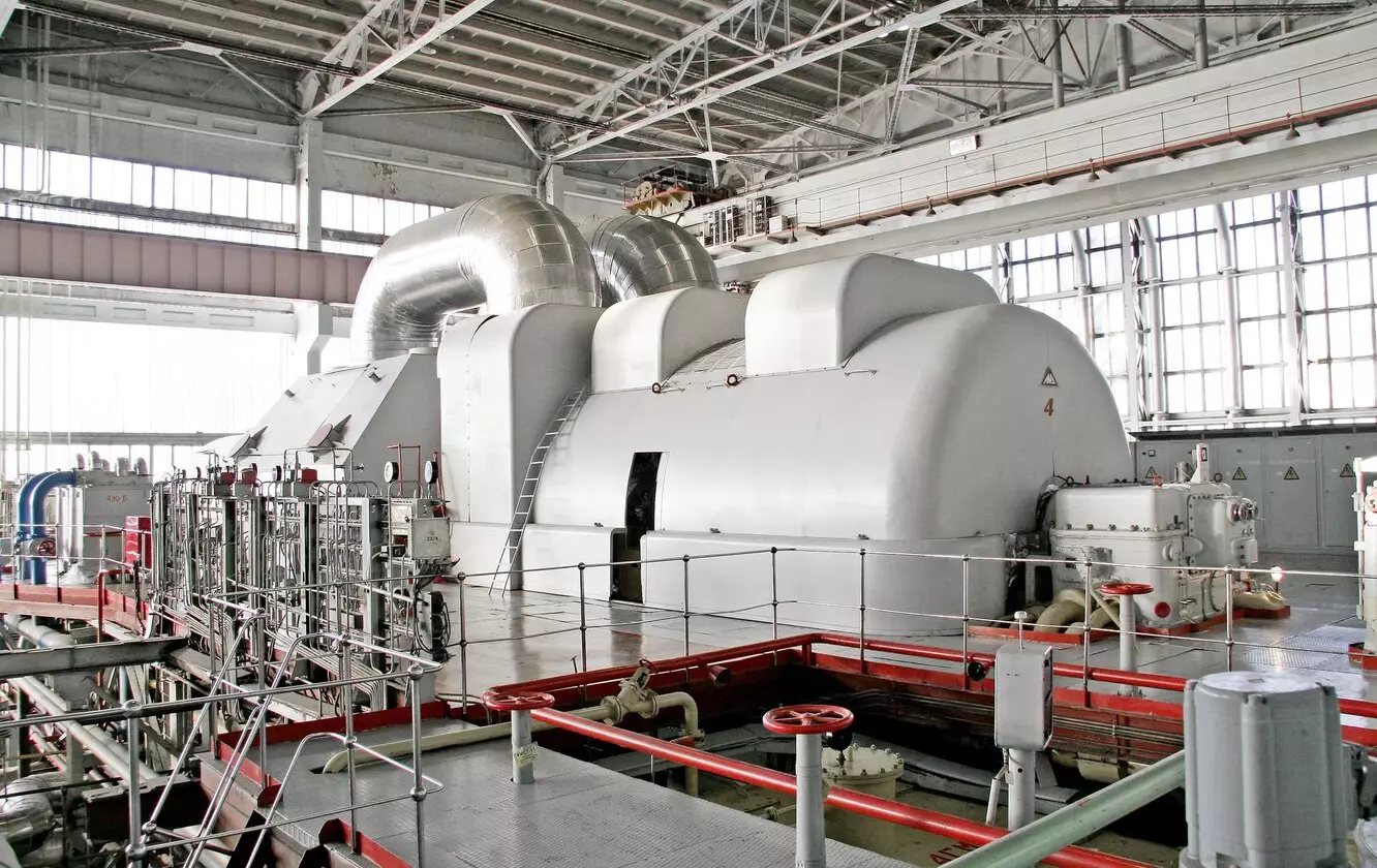 Balada sobre neutróns rápidos: o reactor único da central nuclear de Beloyarsk 329081_4