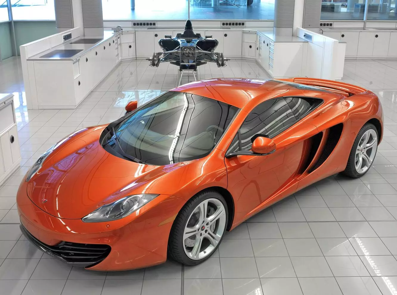 Ngome ya Kioo ya McLaren: Warsha 330584_6