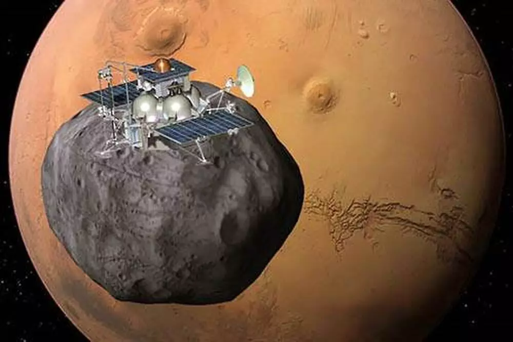 The planned preparation of the Phobos-Grunt spacecraft, which is to go to the satellite of Mars in September 2012, continues.