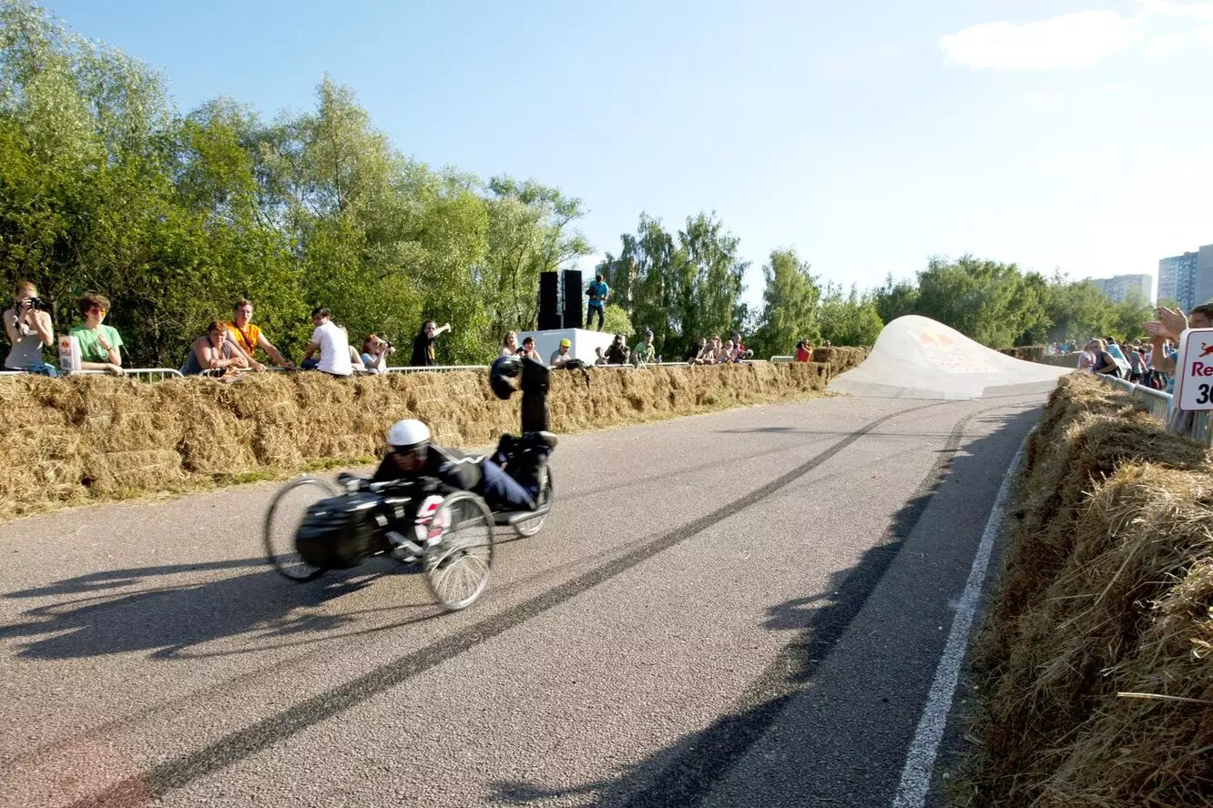 Wéi mir de Red Bull Soap Box Race Geschwindegkeetsrekord gebrach hunn