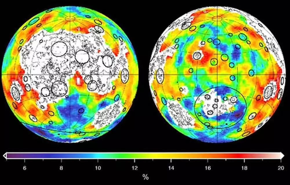 La porosité de la croûte des hauts plateaux lunaires la rend moins dense qu'on le pensait