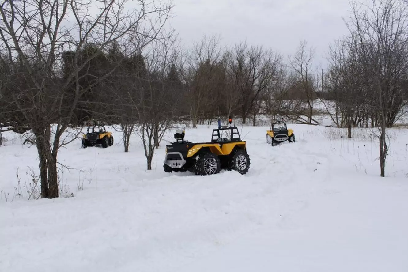 Førerløs ATV: Grizzly Robotic Utility Vehicle 334012_5