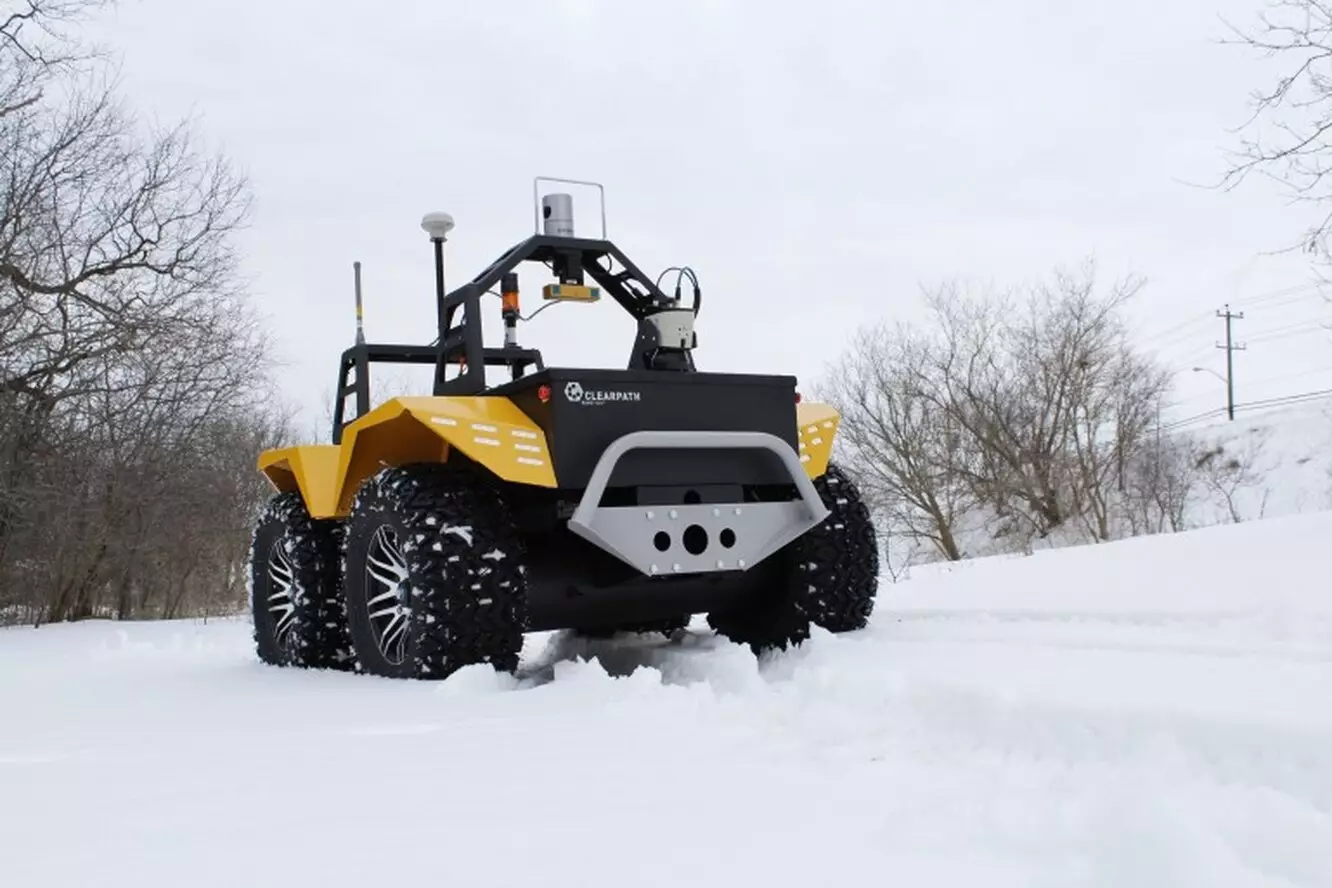 Førerløs ATV: Grizzly Robotic Utility Vehicle 334012_7