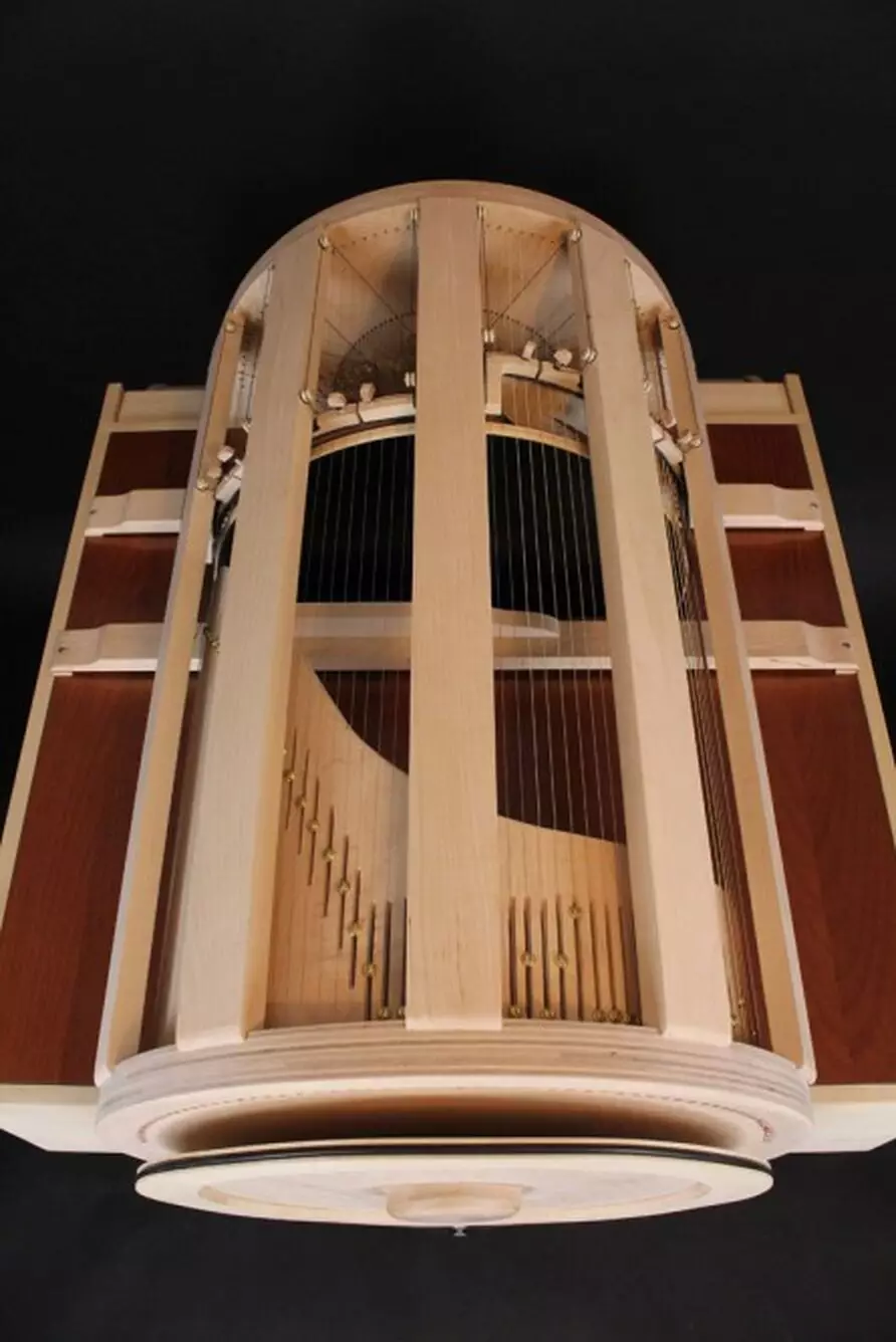 Wheelharp: Instrumento de corda curvado 334168_7