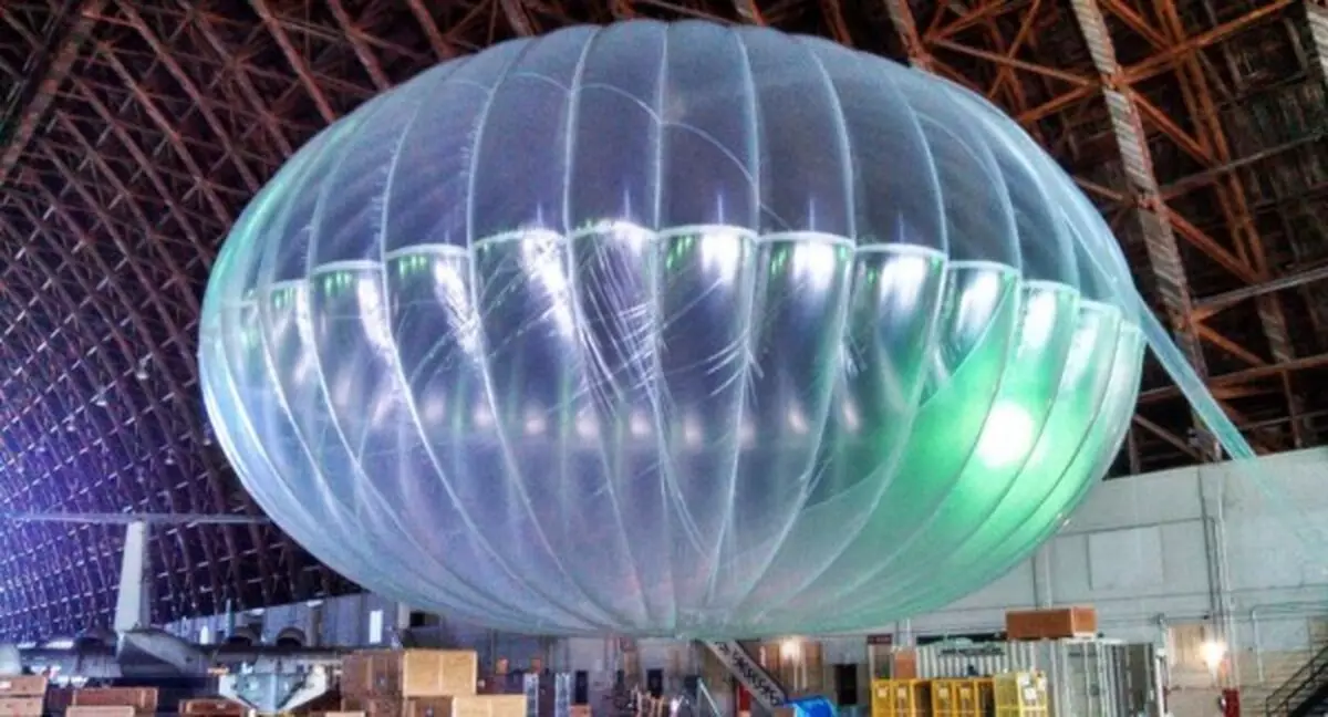 Интернет аз Стратосфера: Google Balloons 334351_5