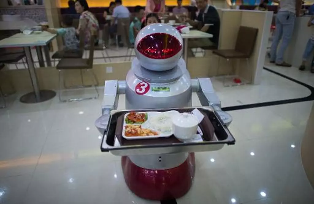 Çində robot restoran açılır 336943_2