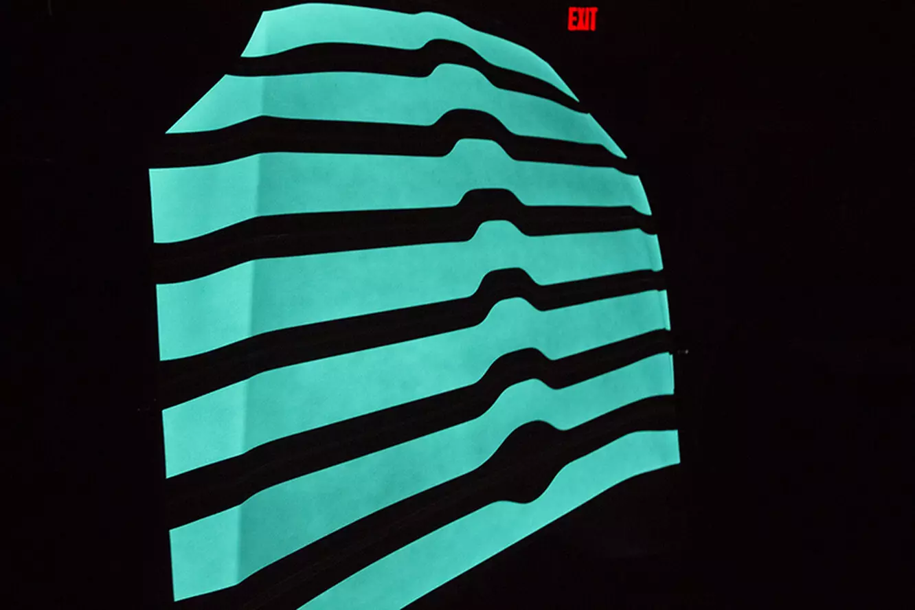 Electroluminescent paint opens a new chapter in auto tuning 337324_2