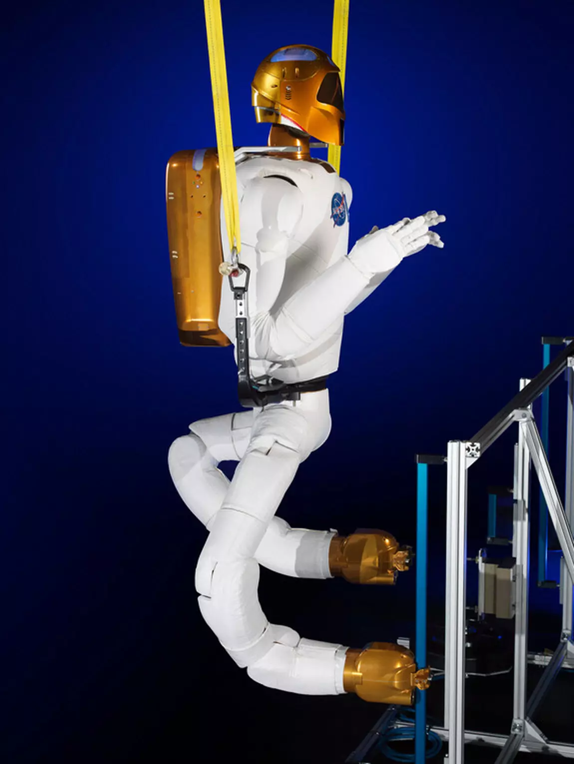 NASA added legs to its robot 337363_9