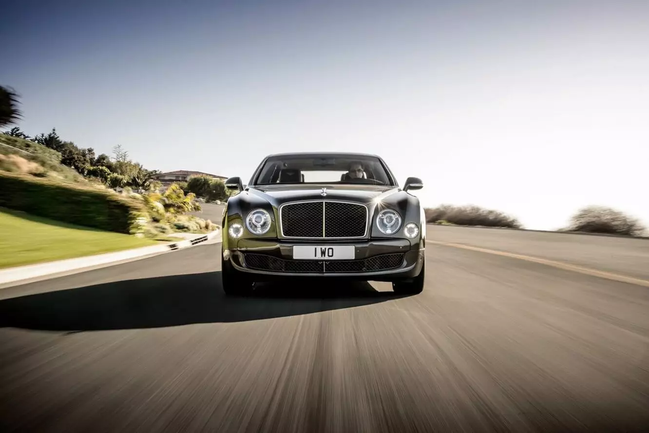 Bentley Mulsanne nanampy 