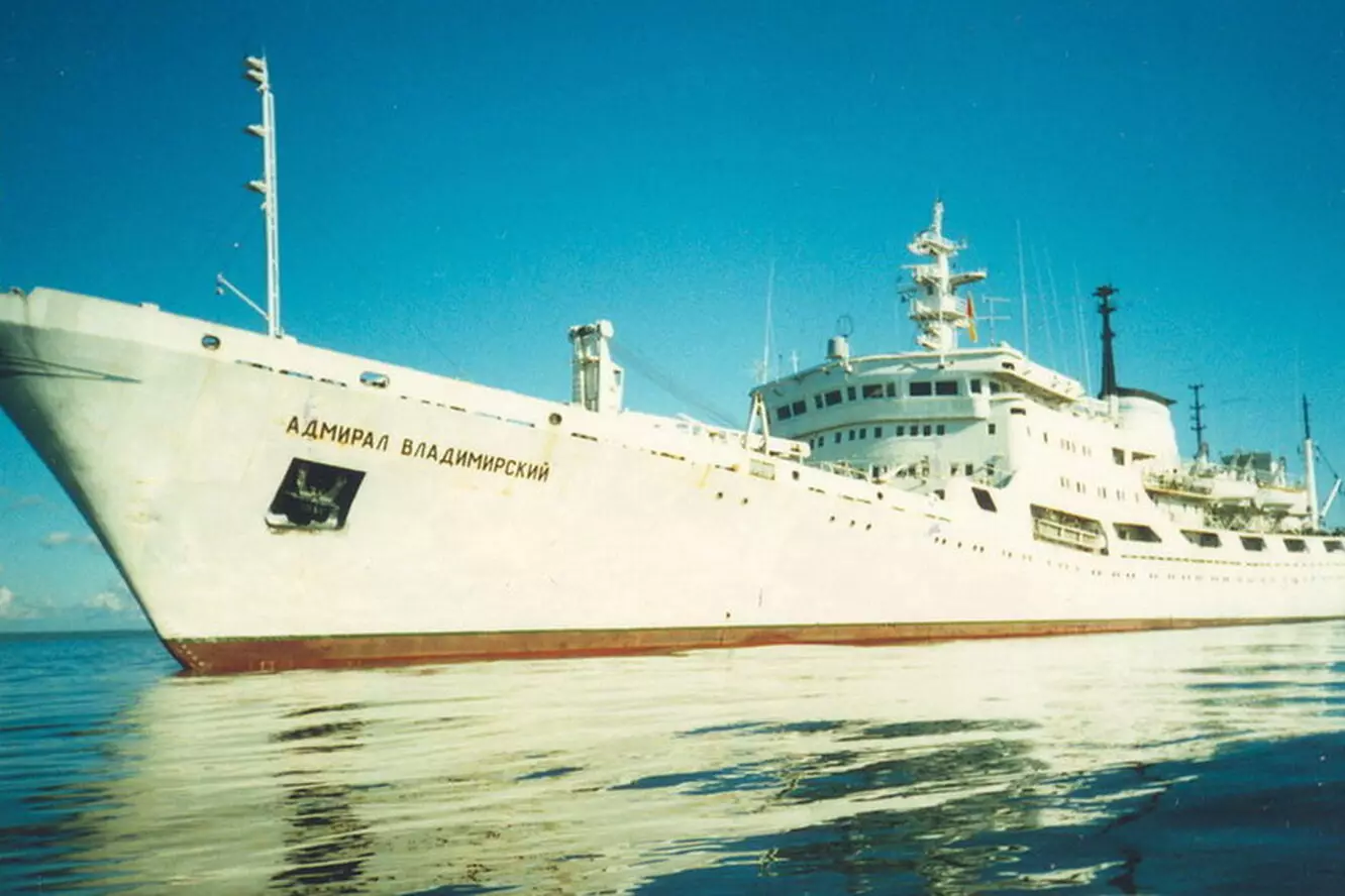 Uma série de descobertas foram feitas durante a circunavegação do Almirante Vladimirsky