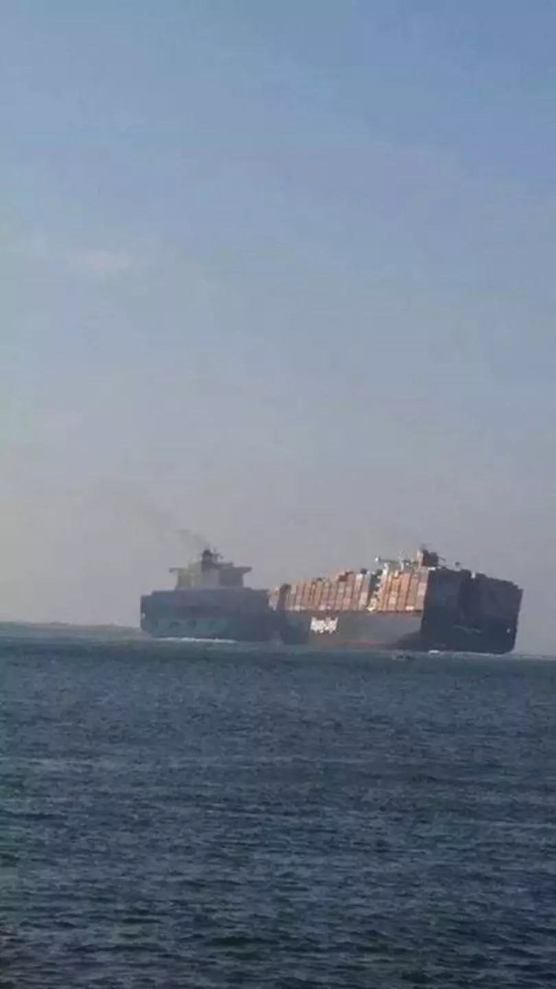 Due navi si sono scontrate a Port Said: video 337516_6