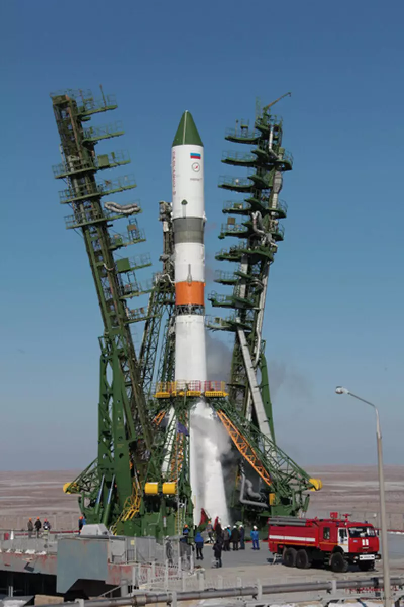 ຈະຫຼວດ Soyuz-2.1a ເປີດຕົວເປັນຄັ້ງທຳອິດກັບຍານອະວະກາດ Progress 337804_3