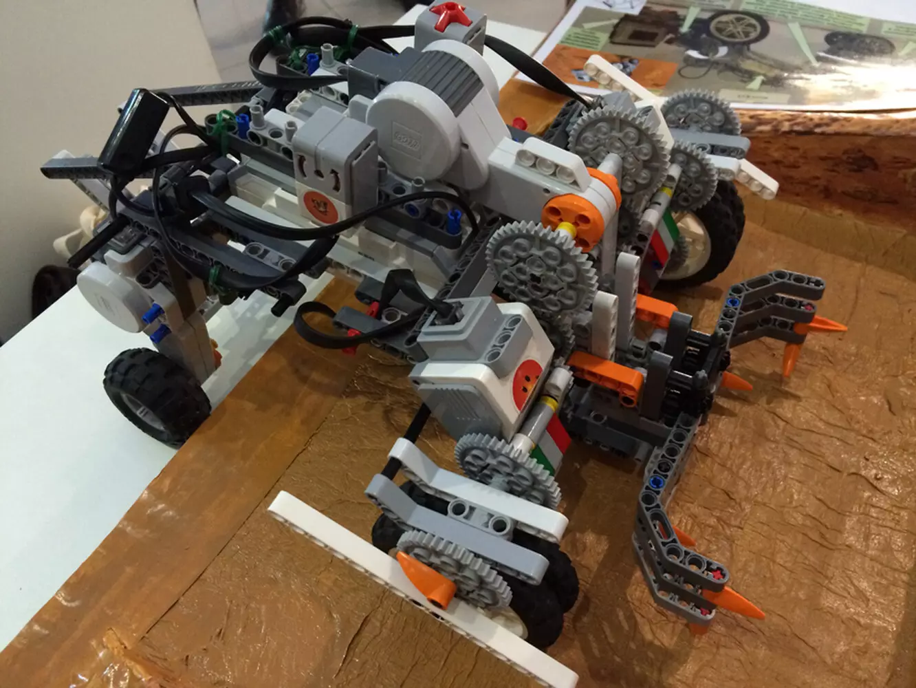 Sehlopha sa TechInsider se hapile World Robotics Olympiad 338204_5