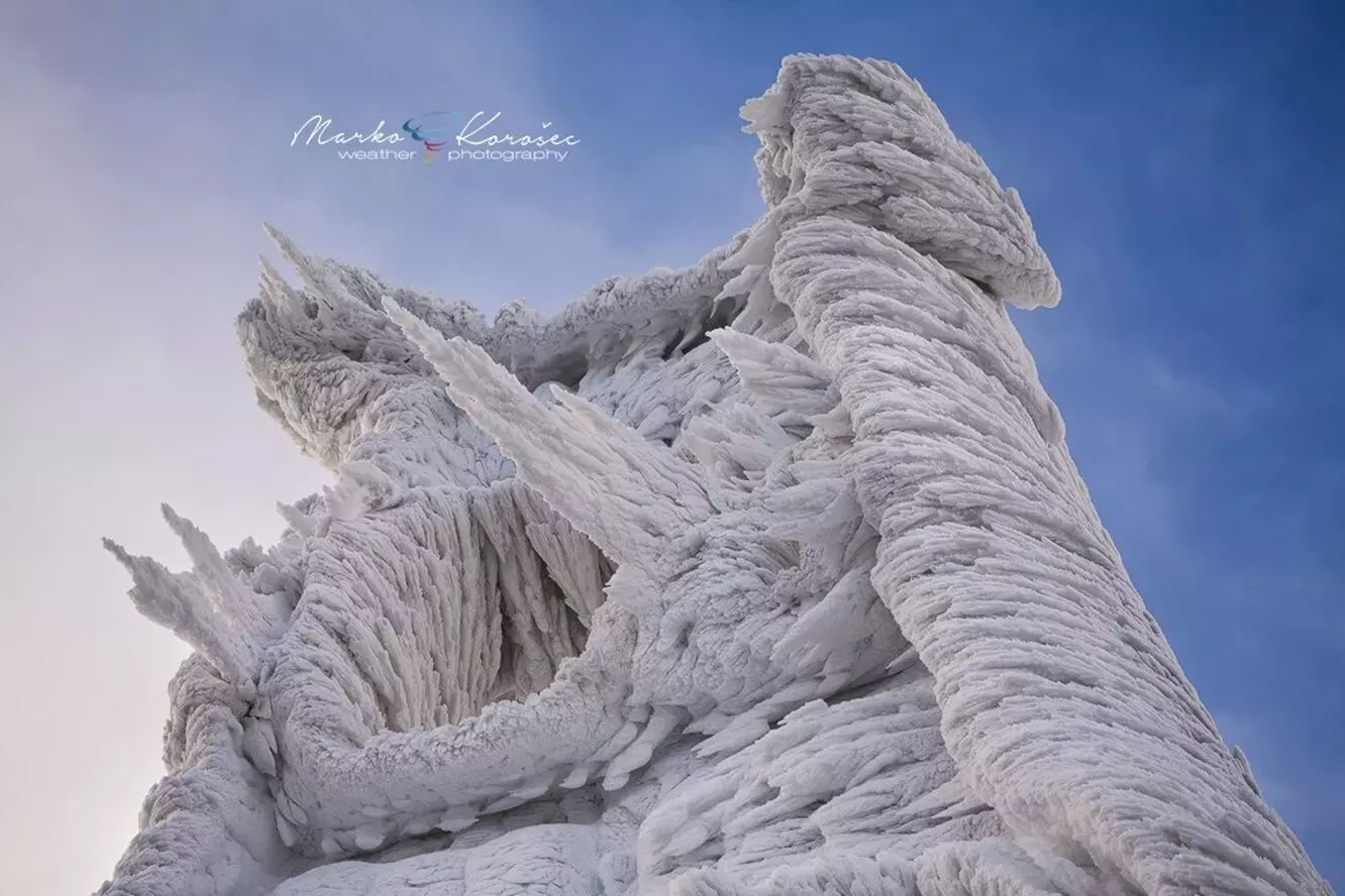 Fantastyske natuerlike skulptueren op Mount Javornik 338437_5