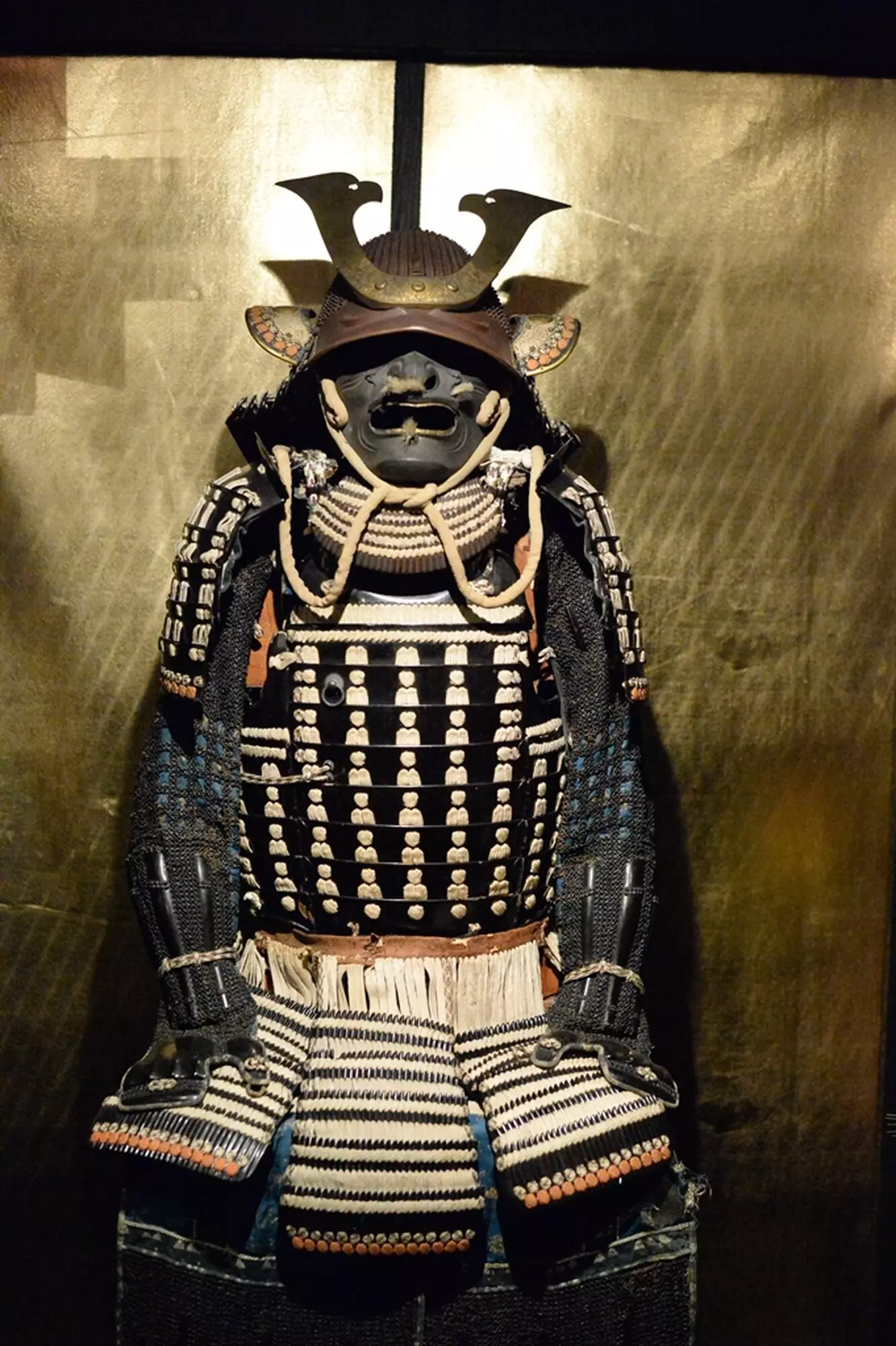 Tukio la wiki: tazama jinsi theluji za theluji zinavyokua, angalia ndani ya chumba cha marubani na ujifunze jinsi ya kuvaa silaha za samurai. 338472_7