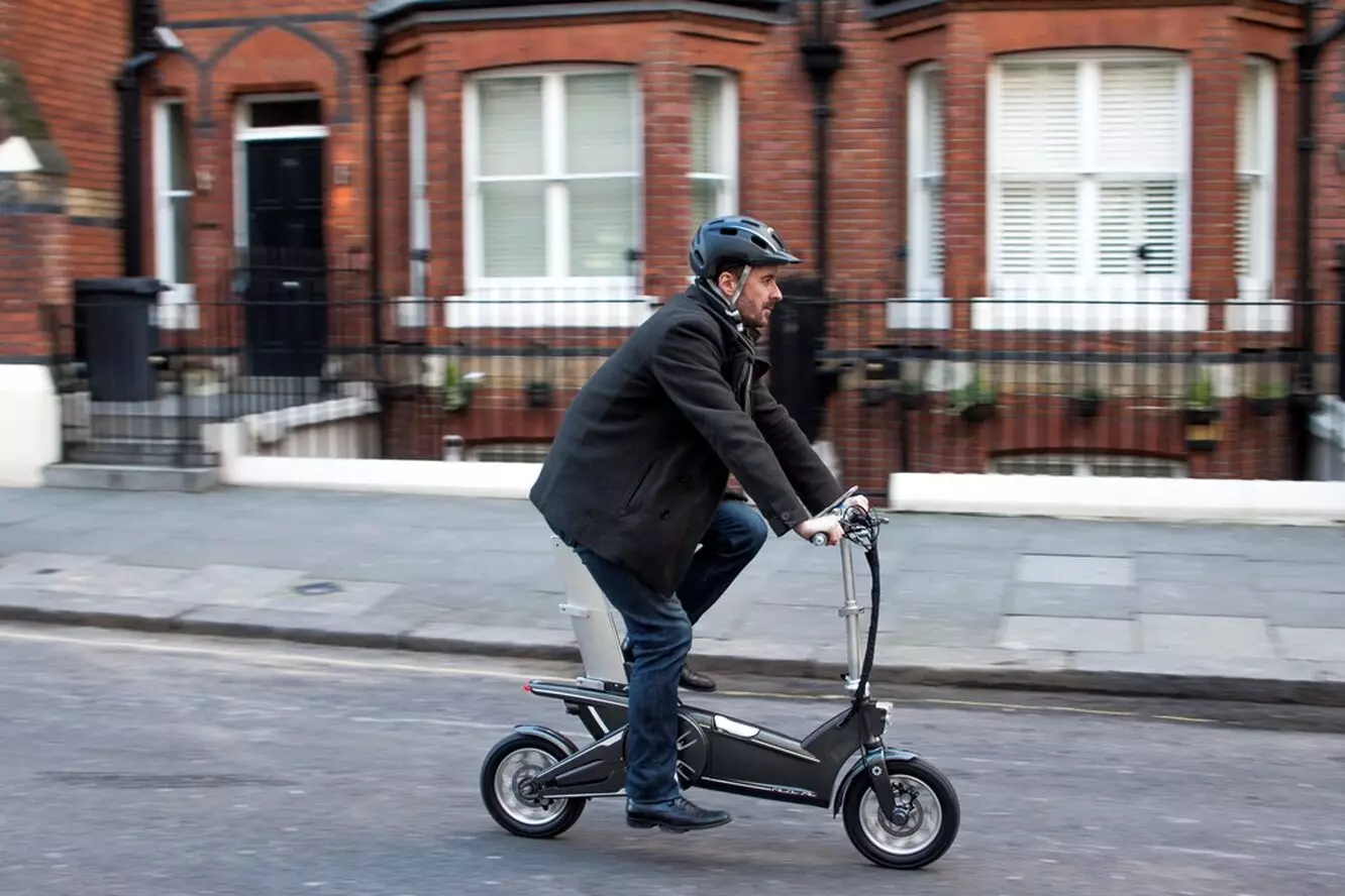 Ford unveils 'smart' e-bikes in Barcelona 338938_9