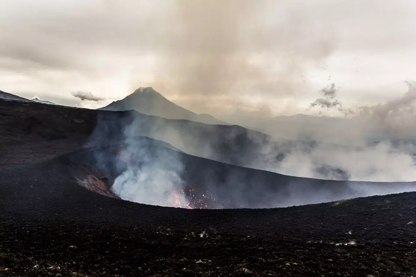 Gunung berapi Kamchatka meletus dengan berlian yang tidak diketahui 340190_5