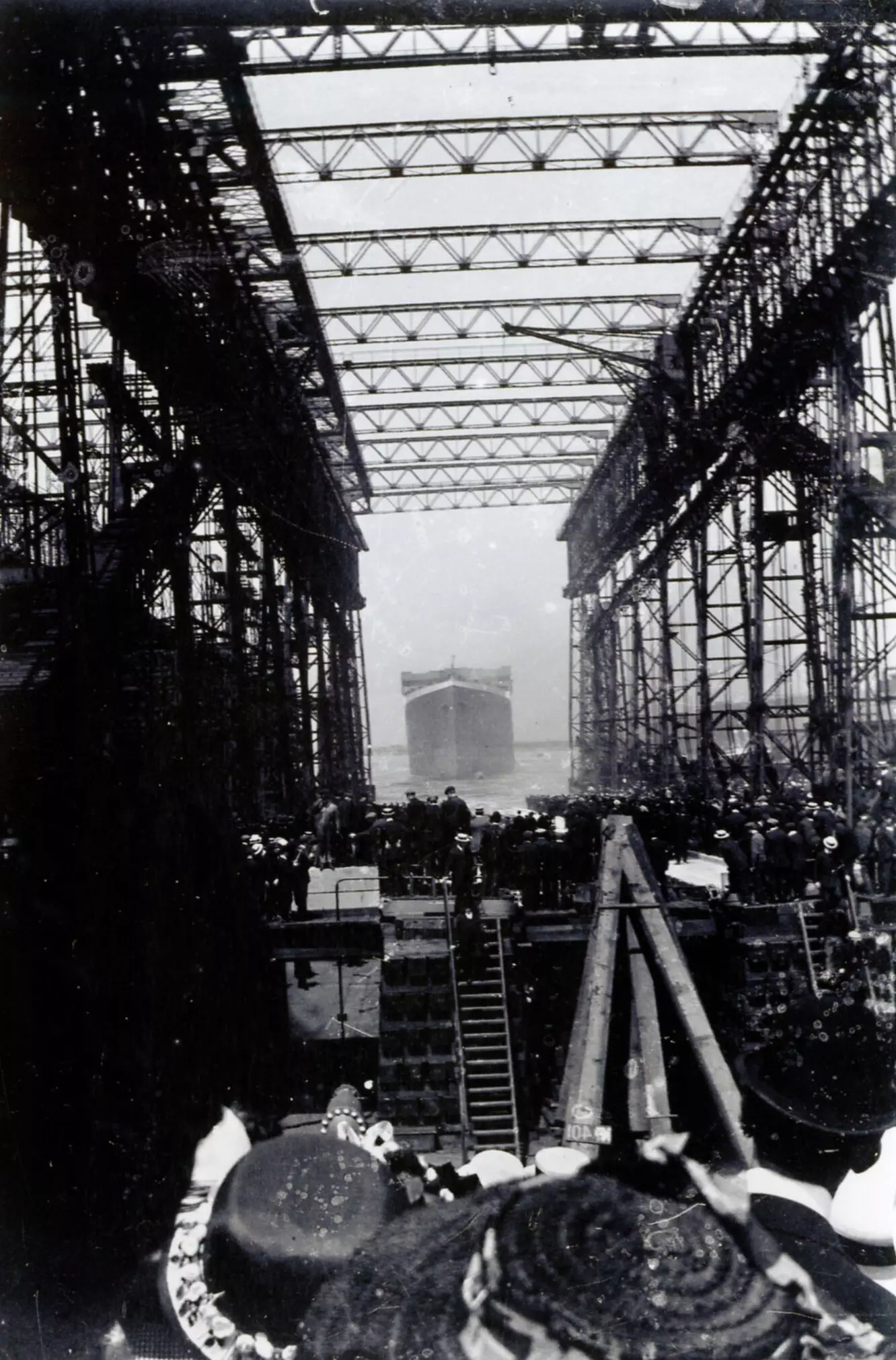 Onbekende foto's van de Titanic gevonden 341204_4