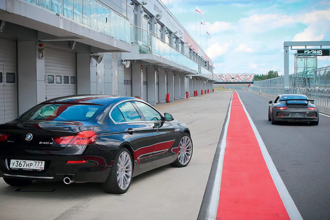 Track days: how to drive on a real track