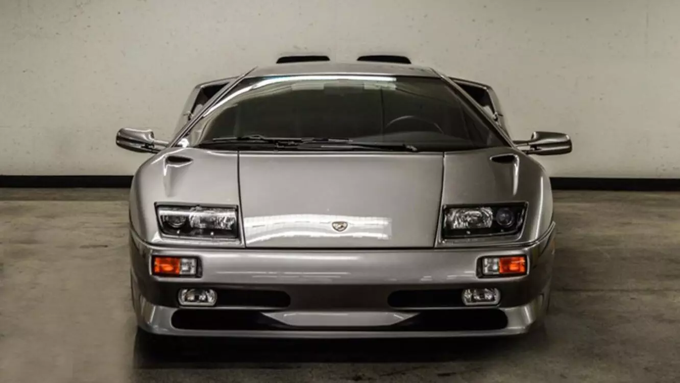 Lamborghini Diablo sen quilometraxe apareceu á venda 343467_5