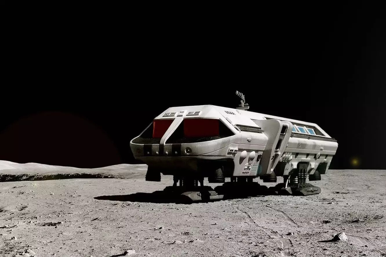 Autobús espacial ruso vuela a la luna