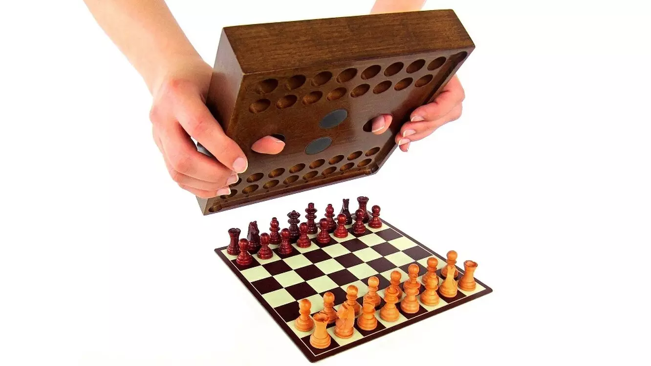 شطرنج کھیلنے کے لیے ہمیشہ تیار 343908_1