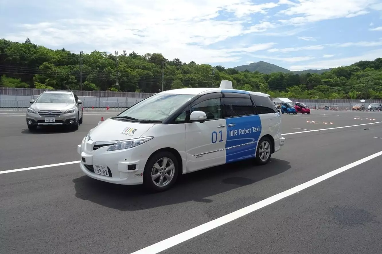 自動駕駛出租車在日本測試 343930_1